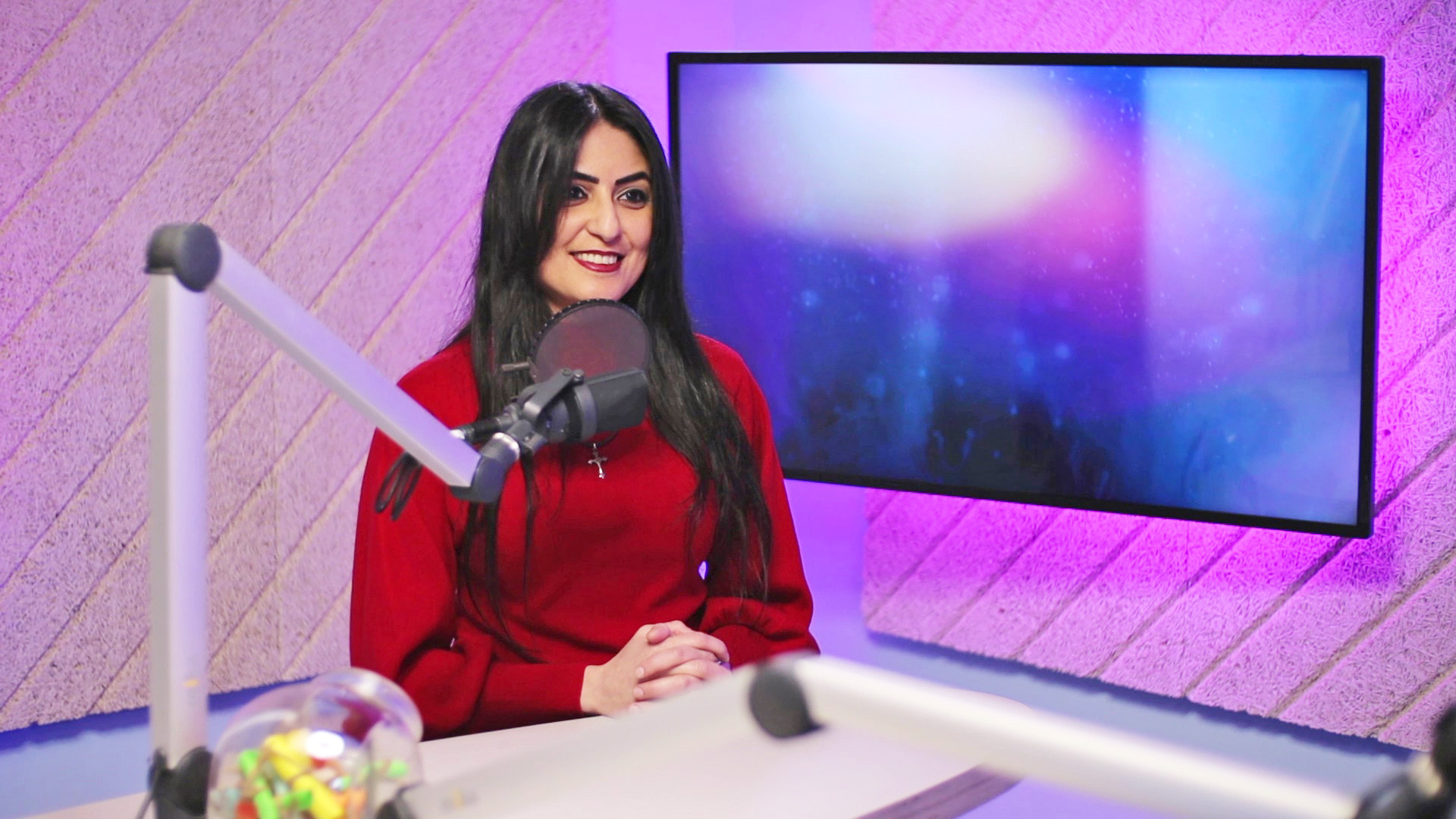 HOFFNUNGSMENSCH: Naghmeh Jahan: Ich wollte für Gott sterben | Bibel TV